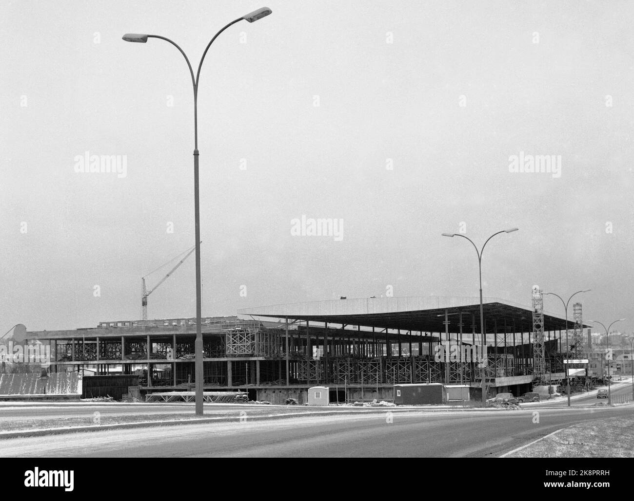 Oslo 19601201 Norwegian Trade Fair's new building at Sjølyst under ...