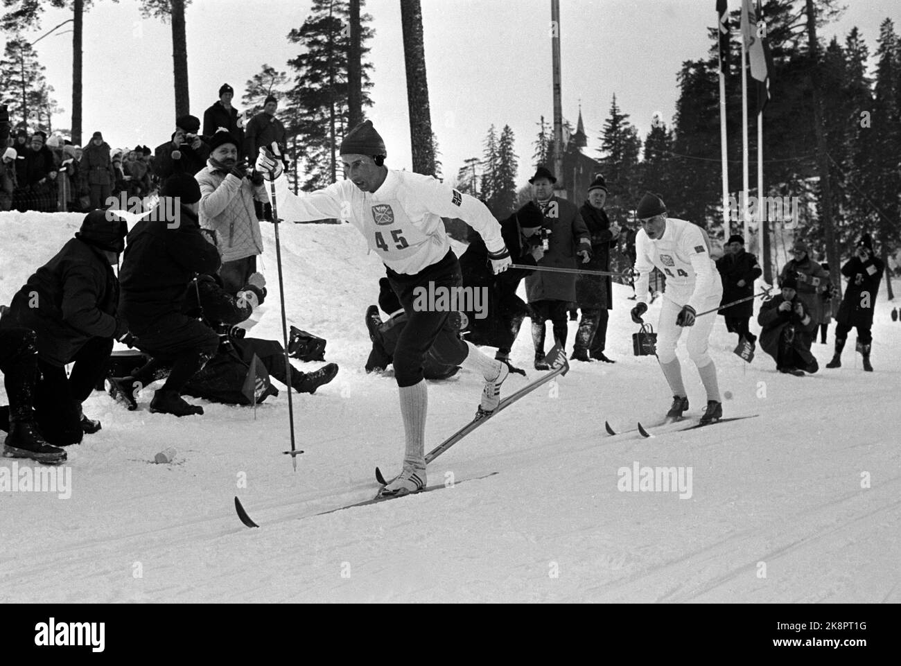 30 kilometers of men here harald gronningen in action hi-res stock photography and images - Alamy