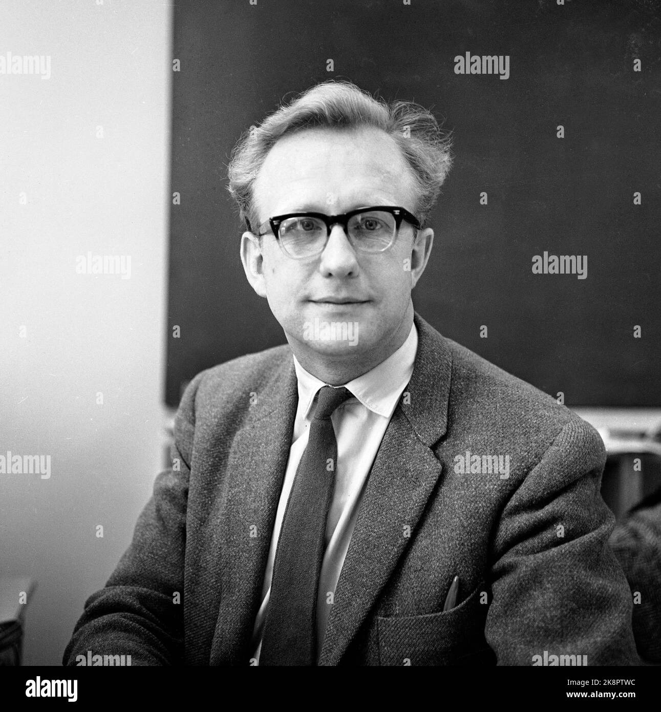 Professor johan galtung hi-res stock photography and images - Alamy
