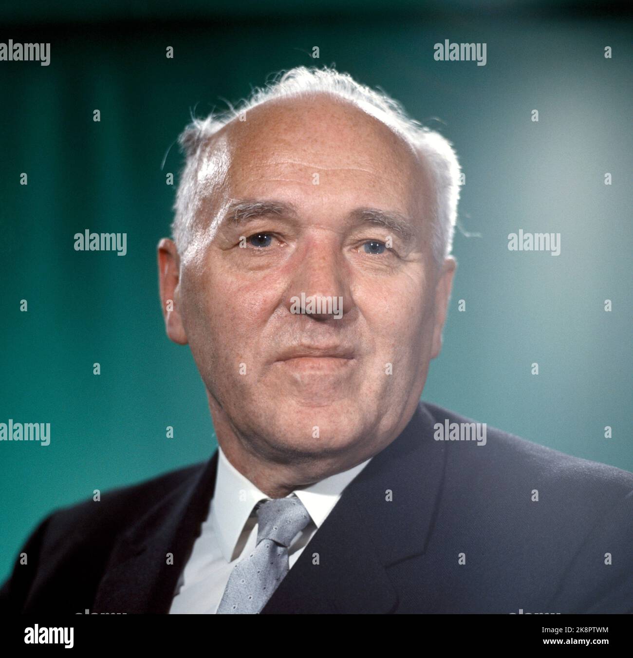 Kjell bondevik hi-res stock photography and images - Alamy