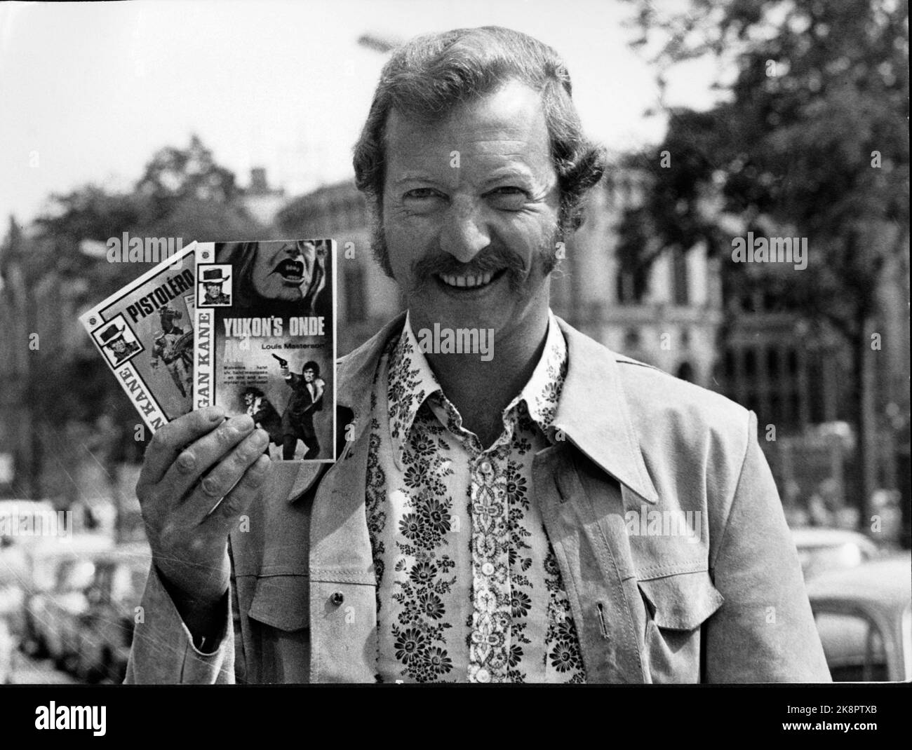 Known for the books on morgan kane smiling portrait photo hi-res stock ...