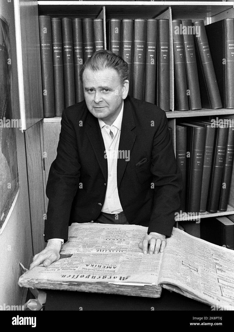 Oslo 19710330 The newspaper Morgenposten goes in. Here is a sad editor ...
