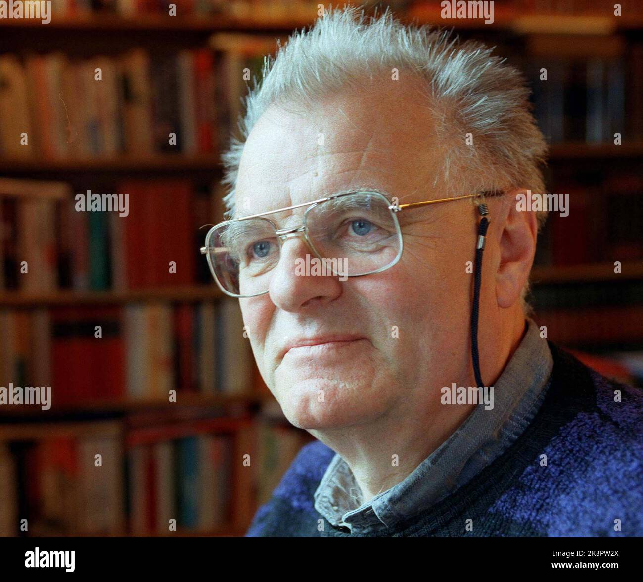 1997 bye has written book on the services photo hi-res stock ...