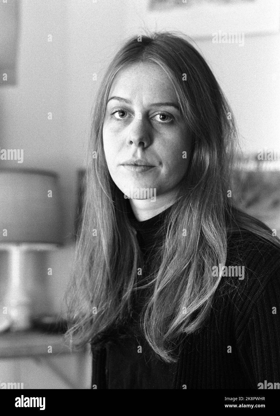 1975 artist hege tunaal photo hi-res stock photography and images - Alamy