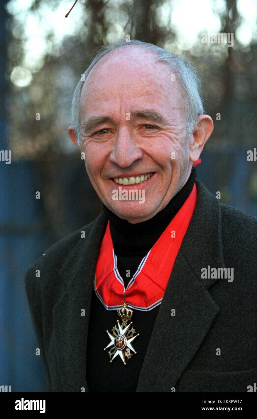 Snarøya 19980120: Visual artist Jens Johannessen was appointed ...