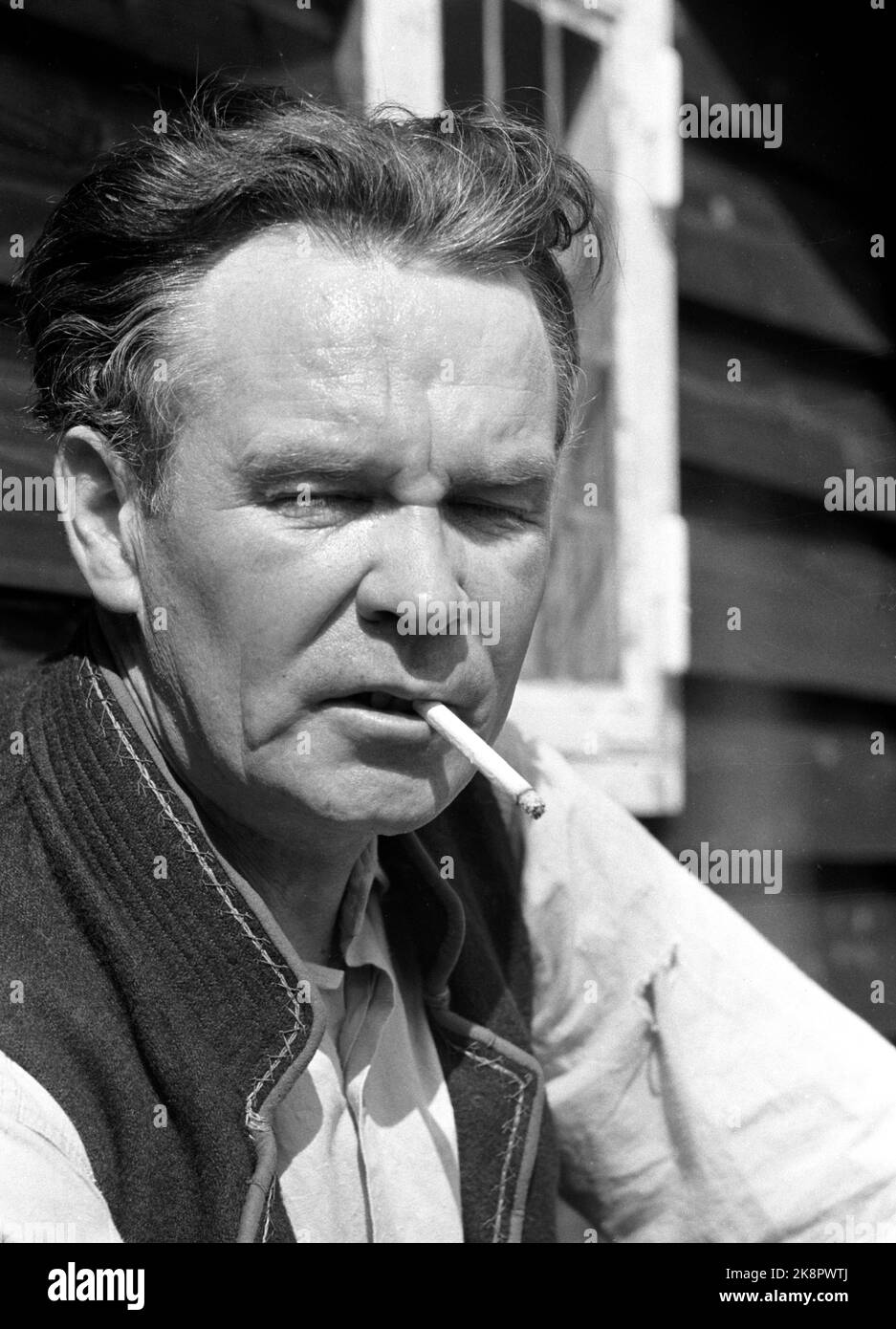 Norheimsund, Hardanger 196005. The composer Geirr Tveitt, portrait with ...