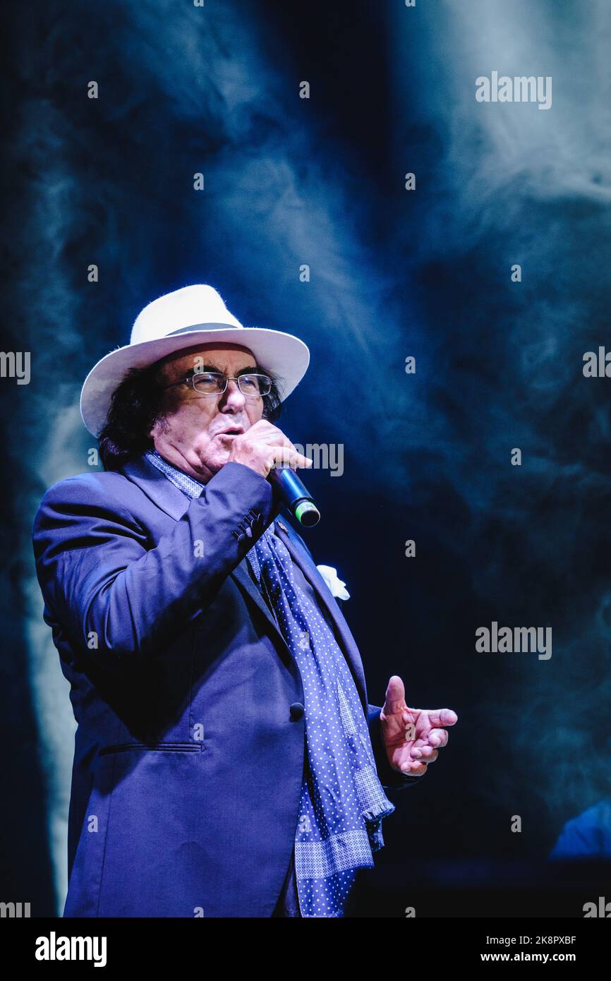 Zurich, Switzerland. 22nd, October 2022. The Italian-American pop duo ...