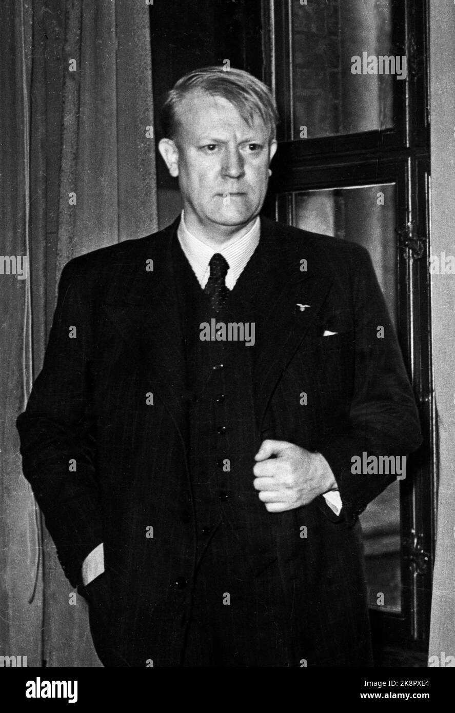 Oslo 19400411. The national gathering driver Vidkun Quisling receives ...