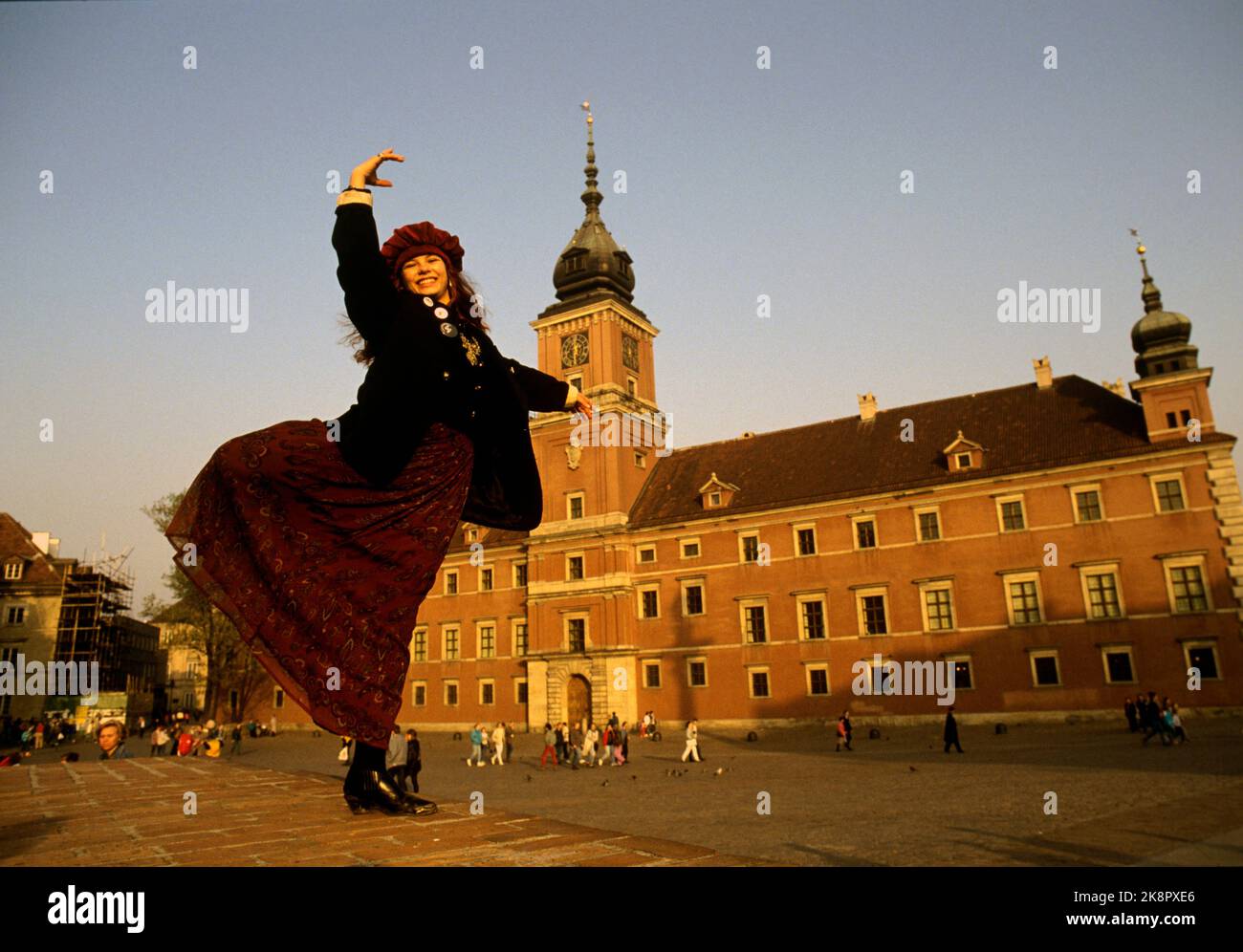 Warsawa, Poland 19891123 Ballet dancer Christine Sletsjøe dances in ...