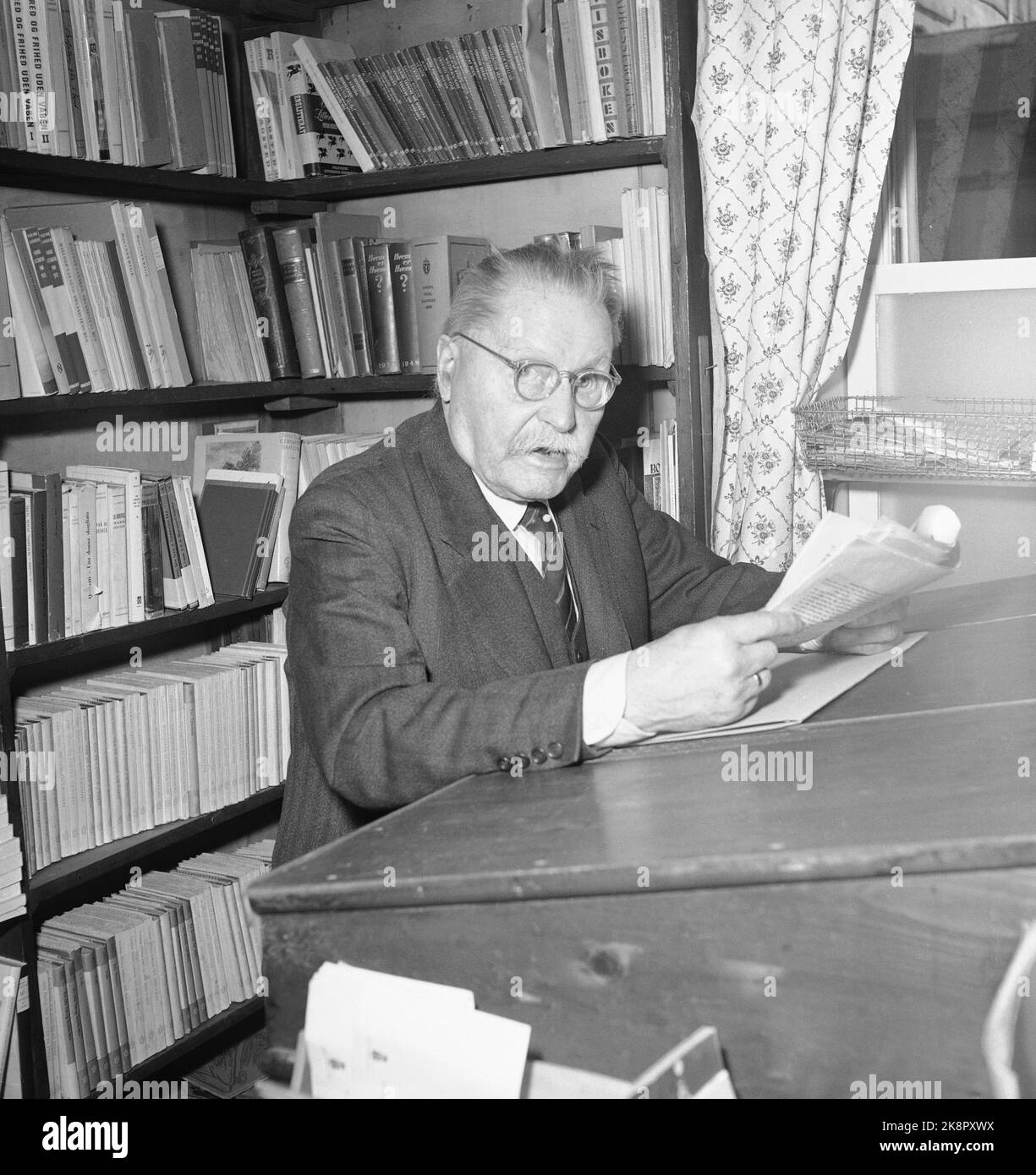 Born in oslo hi-res stock photography and images - Alamy