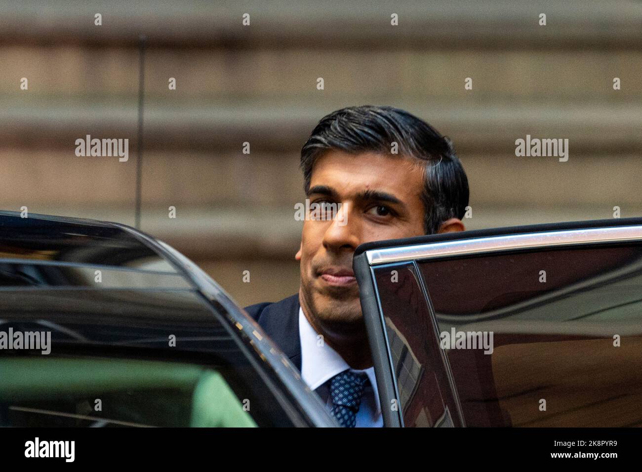London, UK. 24 October 2022. Rishi Sunak MP leaves Conservative Party ...