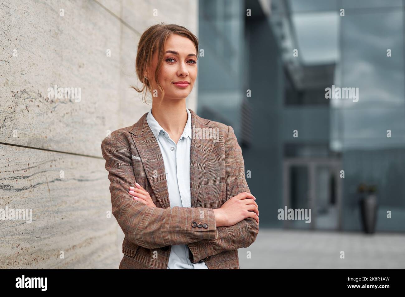Businesswoman successful woman business person standing arms crossed ...