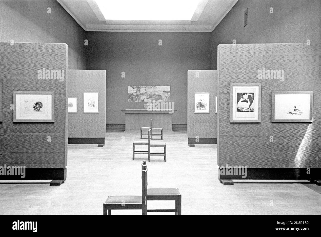 Oslo 19450709. Munch exhibition at the National Gallery. Edvard Munch's ...