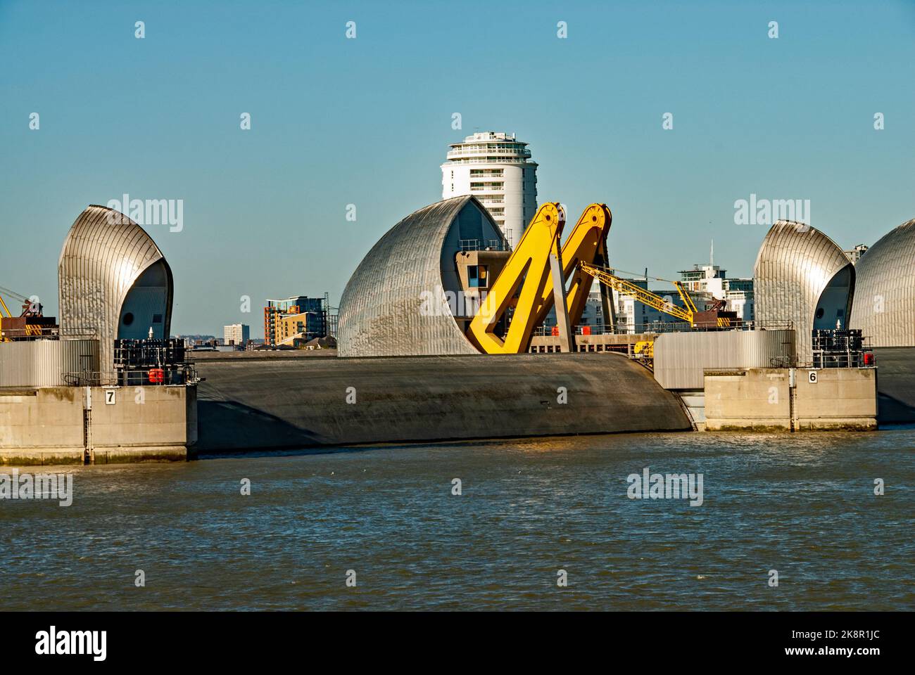 Flood protection barriers hi-res stock photography and images - Alamy