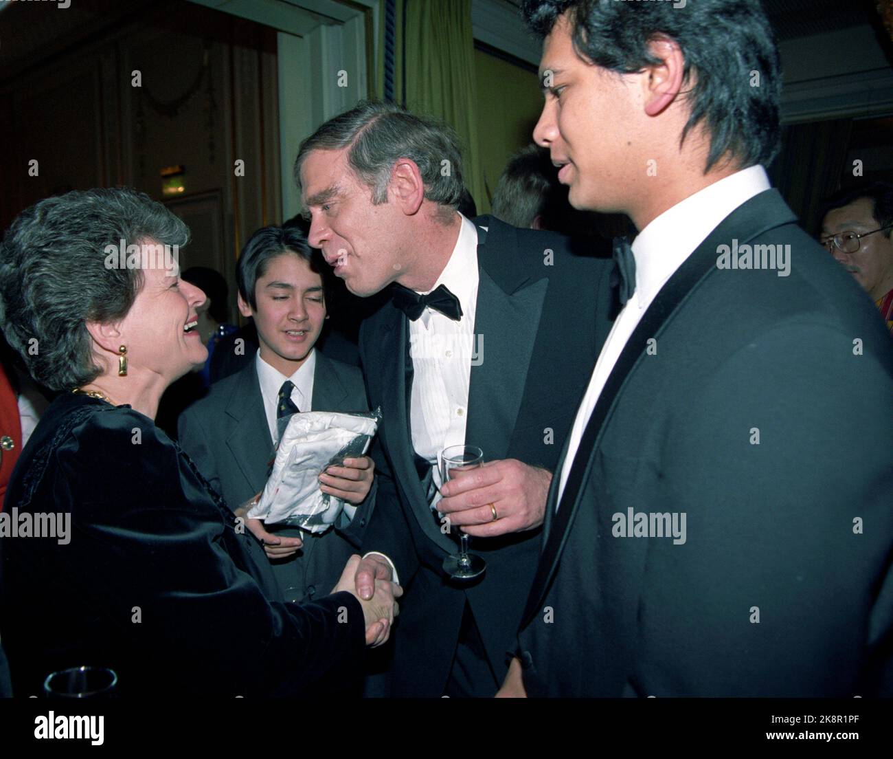 Alexander Aris Myint San Aung