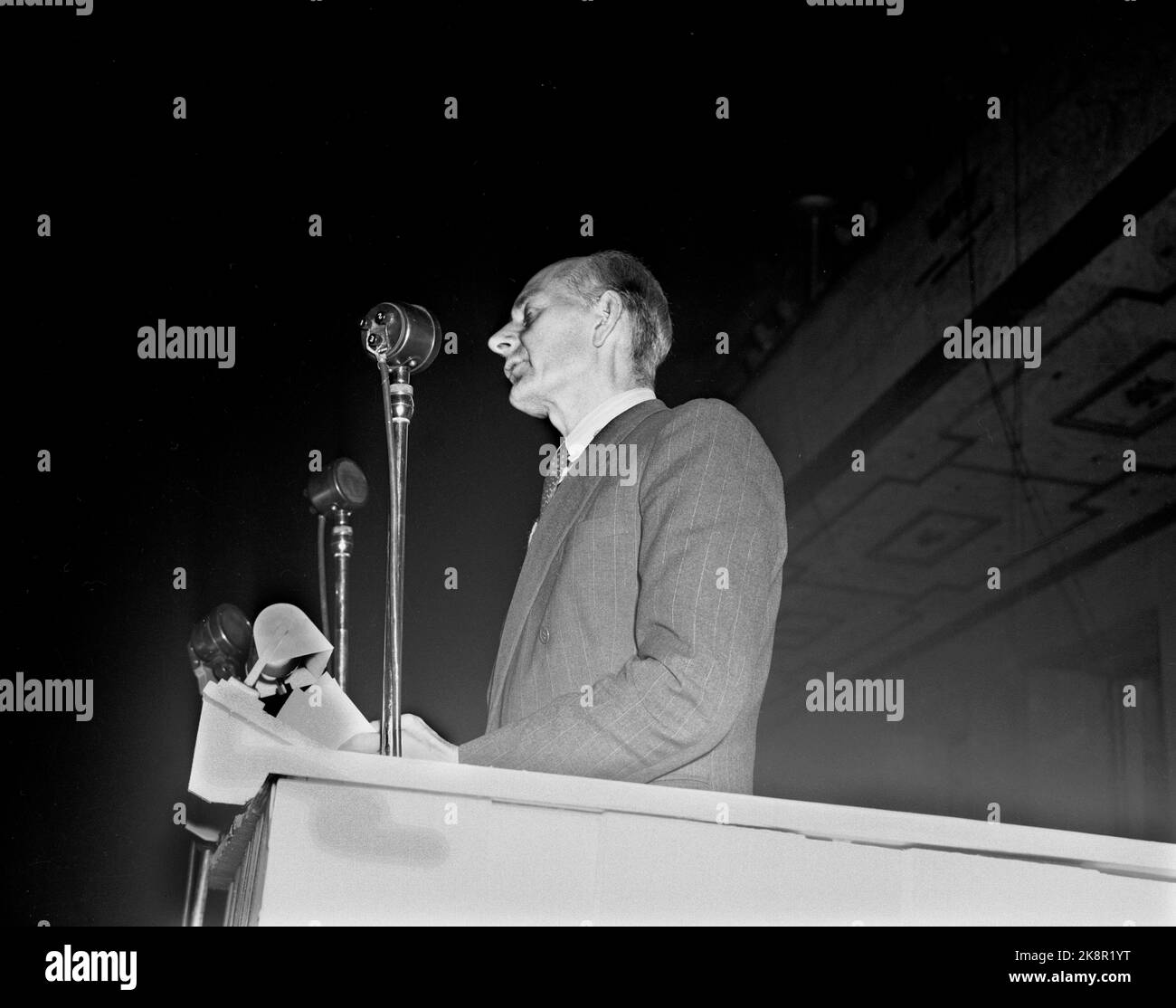 Oslo 19491006 Storting elections 1949 Election campaign. Large meeting ...