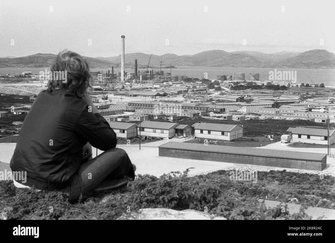 Mongstad 19740525. The first Norwegian -owned oil refinery rises at ...