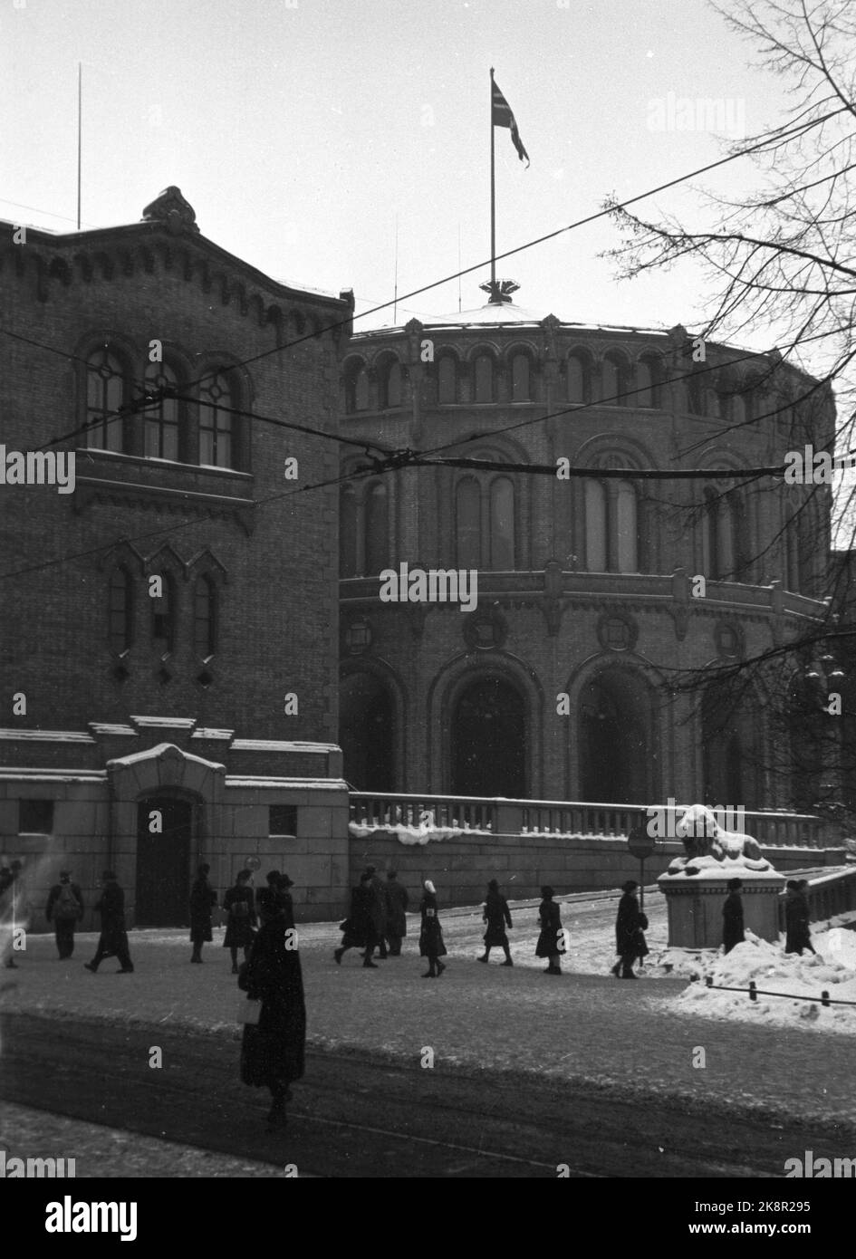 WW2 Oslo 19450201 The Storting is taken over by the Norwegian ...