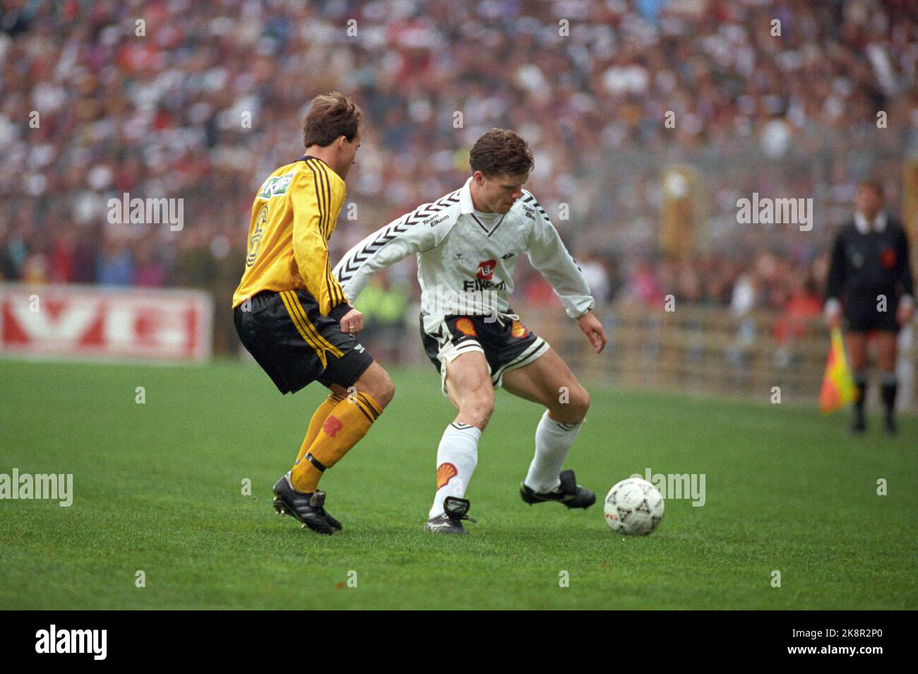 Stig inge bjornebye in the fight against lsk player photo hi-res stock photography and images ...