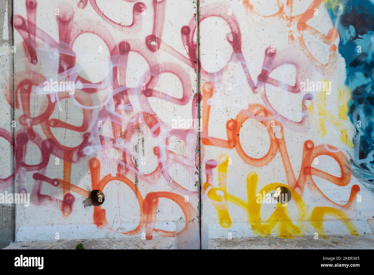 Talking Wall - a graffiti art wall at the border of Israel and Lebano ...