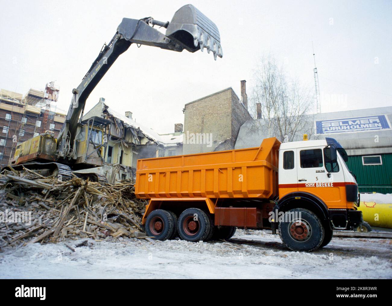 Oslo. Klokken 0300 om natten søndag starter entrepenørfirmaet Olav ...
