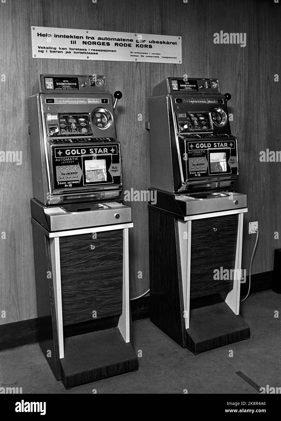 Oslo 19690417 Slot machine / slot machine / one-armed bandit for ...