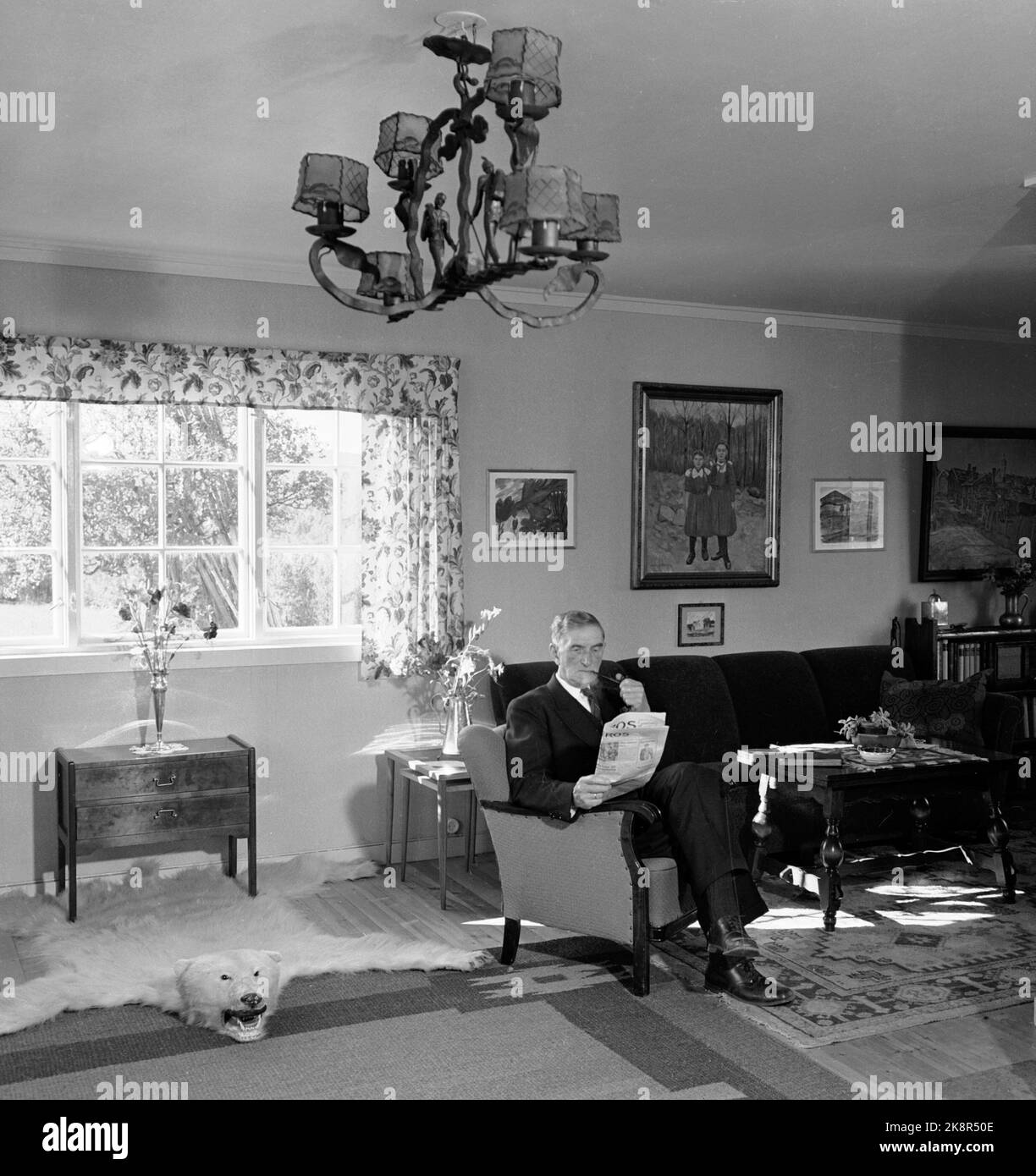 Røros 19490717 author Johan Falkberget in his home Ratvolden ...