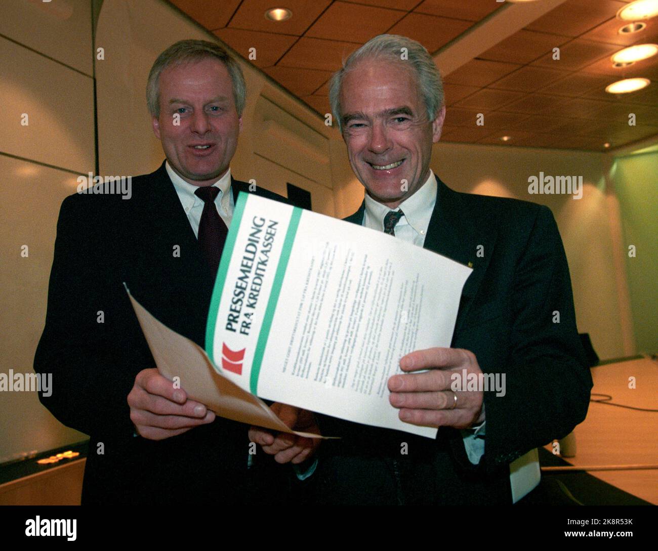 Oslo 19970429 deputy ceo of the credit box hi-res stock photography and ...