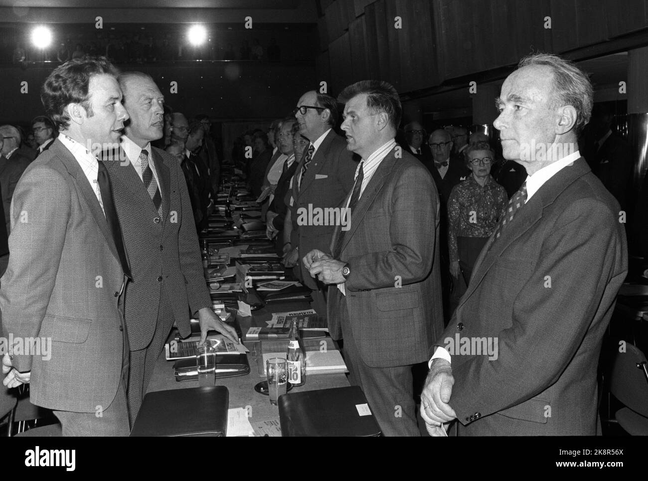 1975 the labor partys national meeting here from v hi-res stock ...
