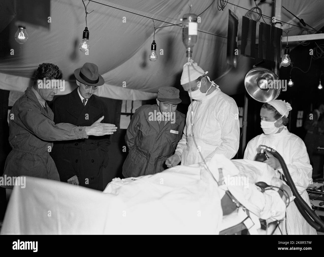 Oslo 19530912 Norwegian field hospitals that will be inspected to South ...