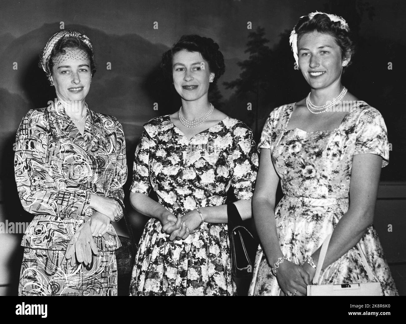 Oslo 19550624. Queen Elizabeth II on a state visit to Norway. Here, the ...