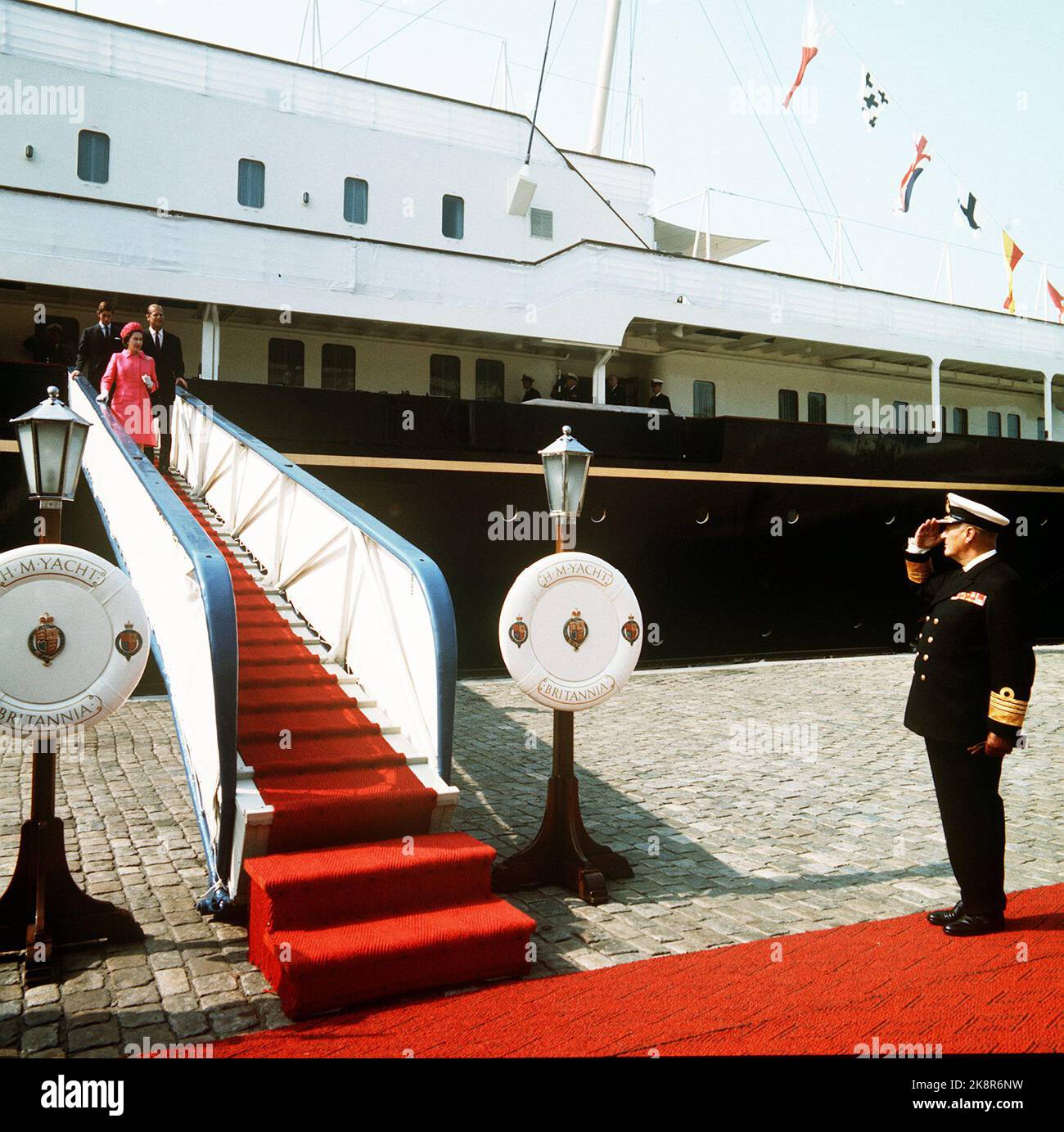 Bergen 19690807. Queen Elizabeth in Norway with the family. Here we see ...