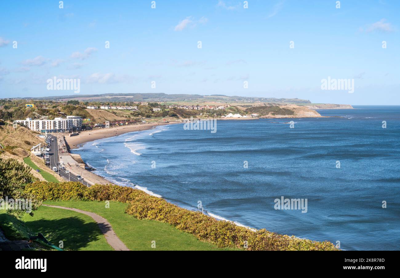 Autumn view of Scarborough North Bay, in North Yorkshire, England ...