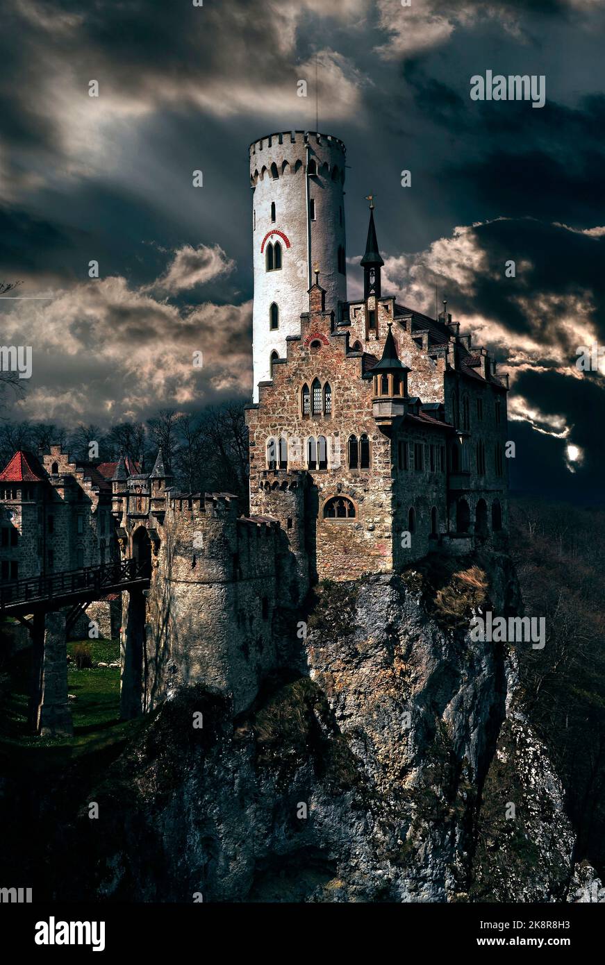 Architettura revival hi-res stock photography and images - Alamy