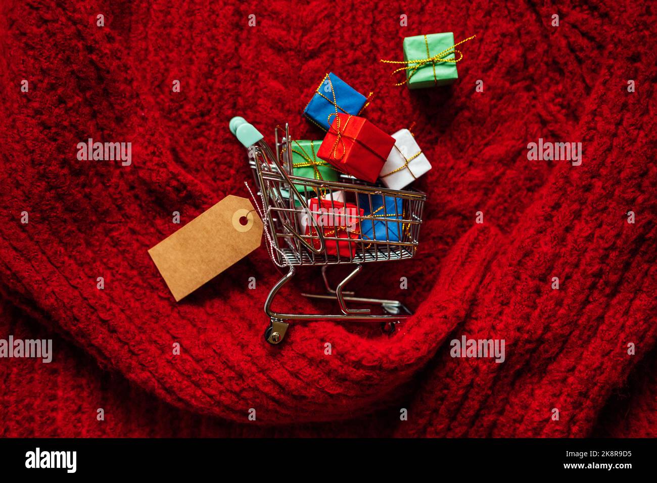 Christmas xmas shopping banner with mockup label. Shopping cart with ...