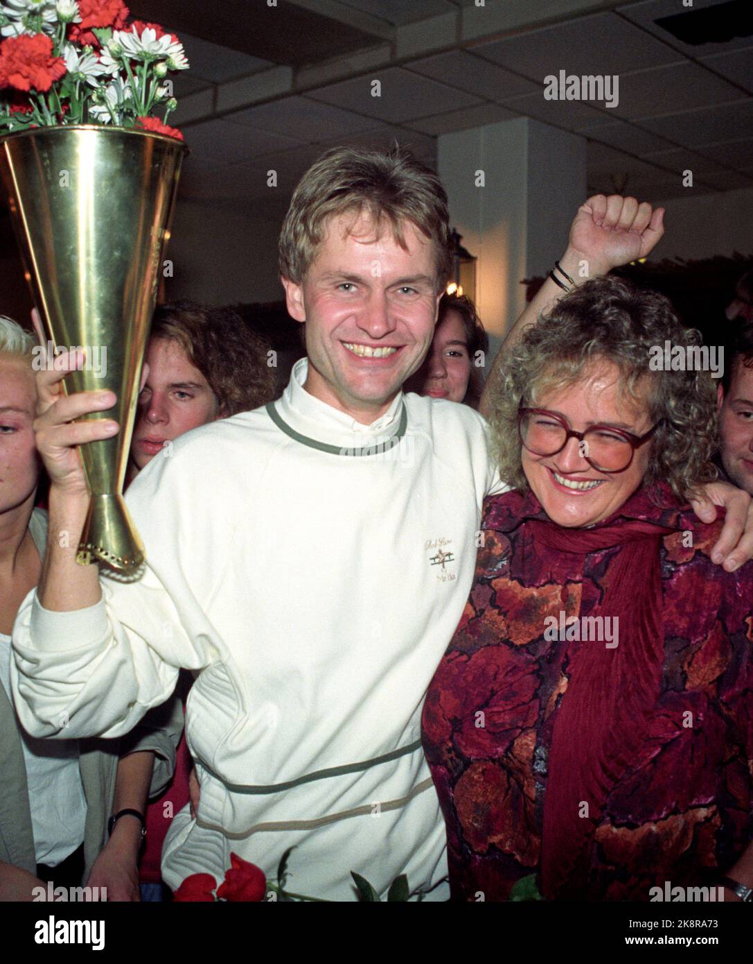The storting election 1989 svs erik solheim and his wife hi-res stock ...