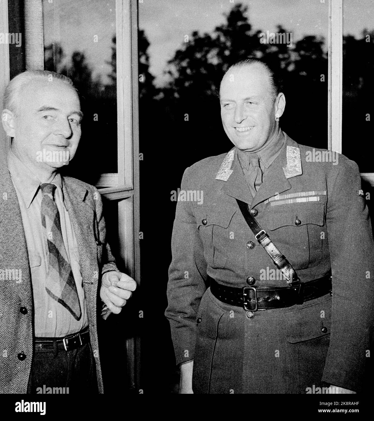 Narvik in the fall of 1945. Crown Prince's visit: Crown Prince Olav T.H ...