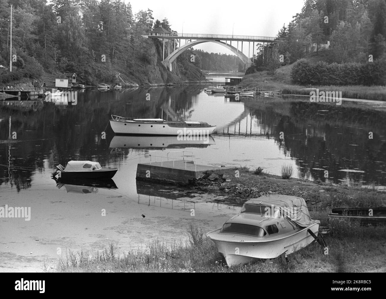 Per ervik current ntb boats summer bridge hi-res stock photography and ...