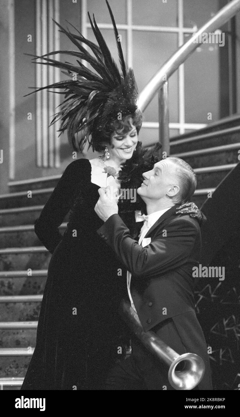 Oslo 19870331. Scene image from the set of "The Happy Widow" at the ...