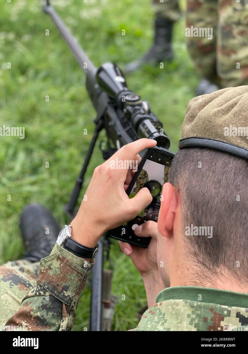 Soldier group photo hi-res stock photography and images - Alamy