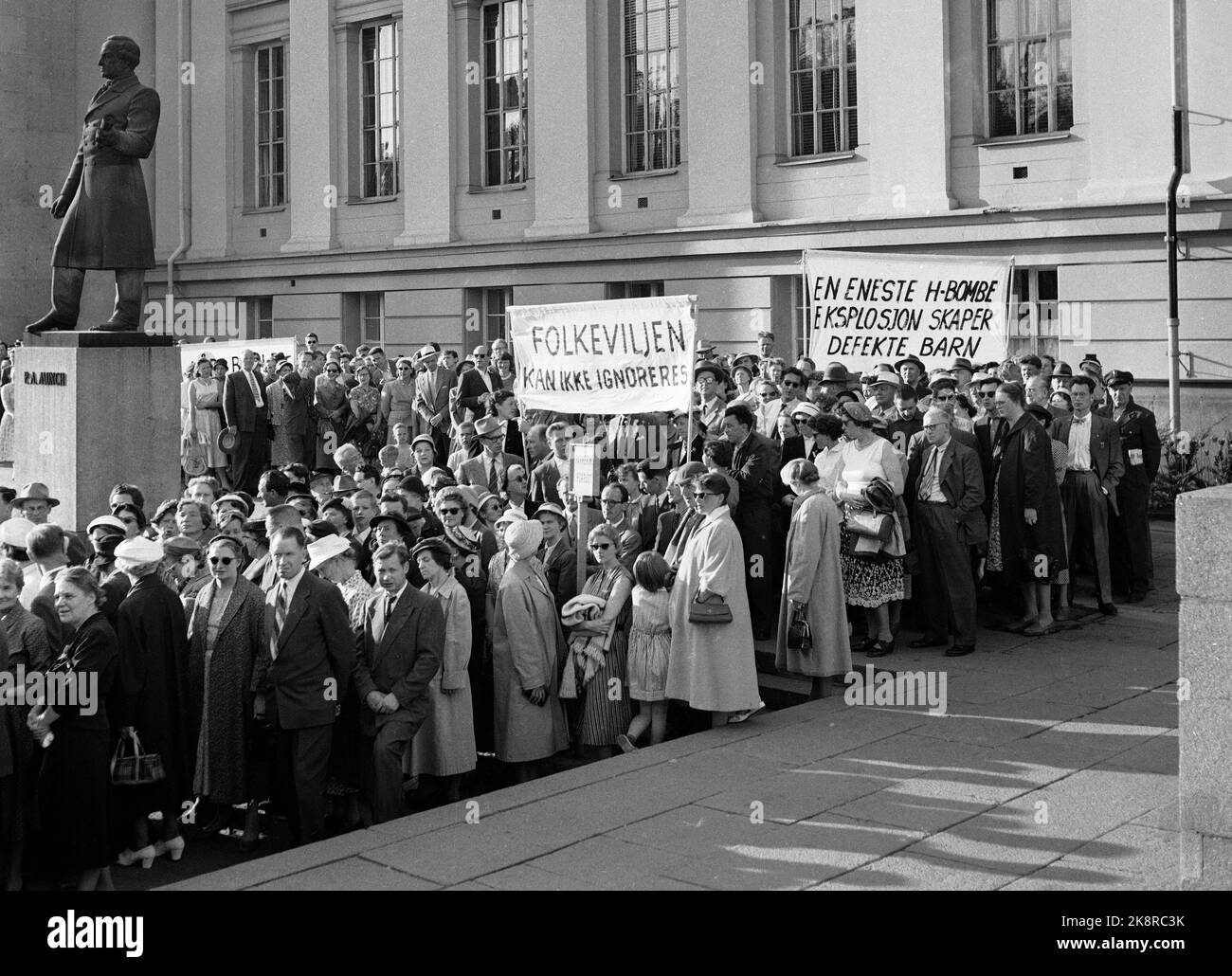 Ntb ntb nuclear weapons demonstrations political meetings hi-res stock ...