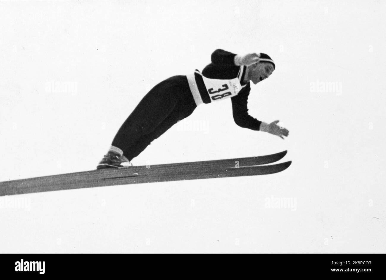 Olympics in oslo 1952 jump in normal slope hi-res stock photography and ... Olympics in oslo 1952 jump in normal slope hi-res stock photography and ...