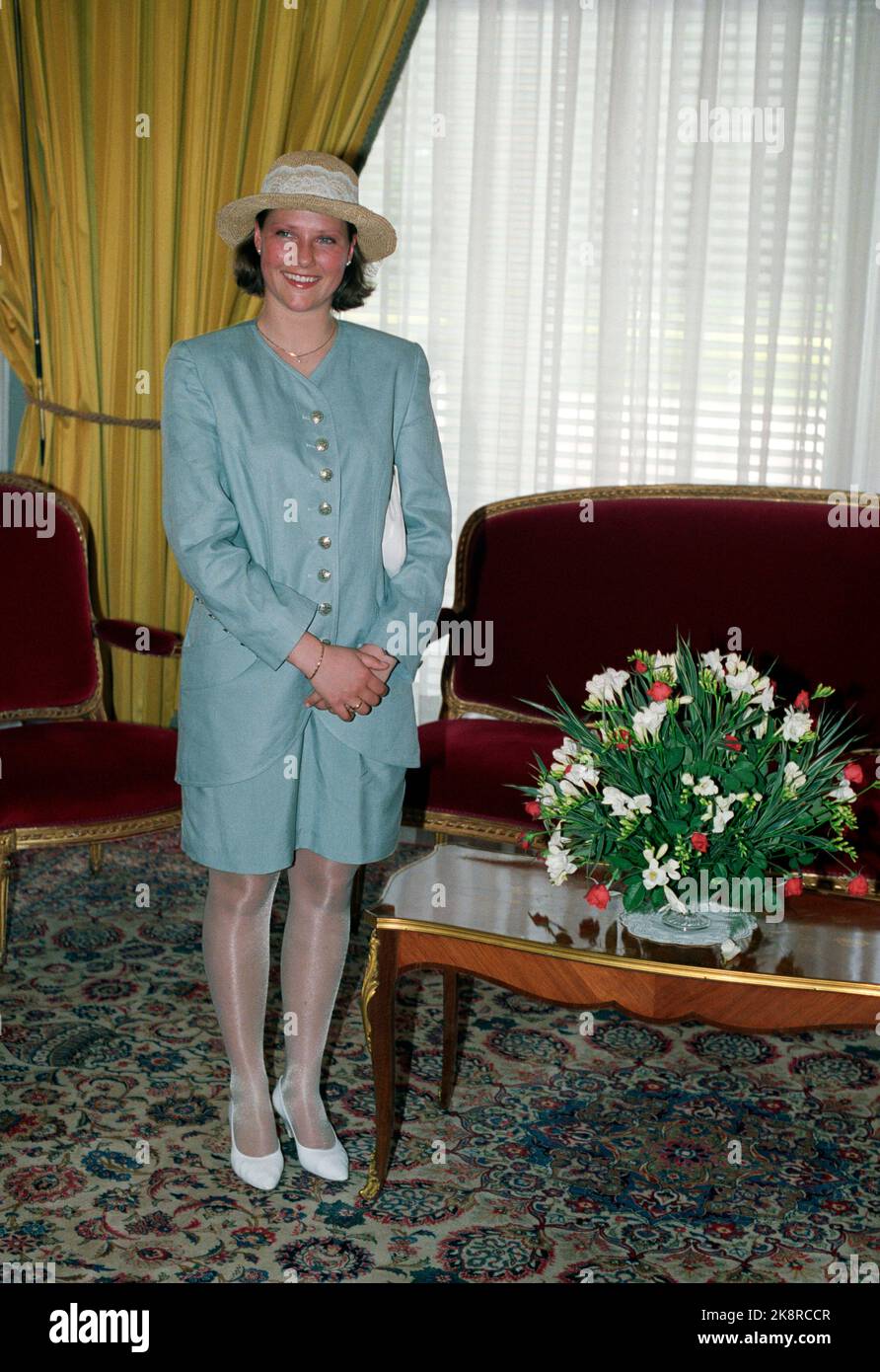 19920427 hi-res stock photography and images - Alamy