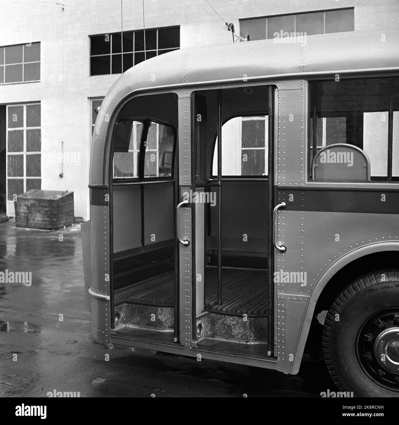 19470705 trolley hi-res stock photography and images - Alamy