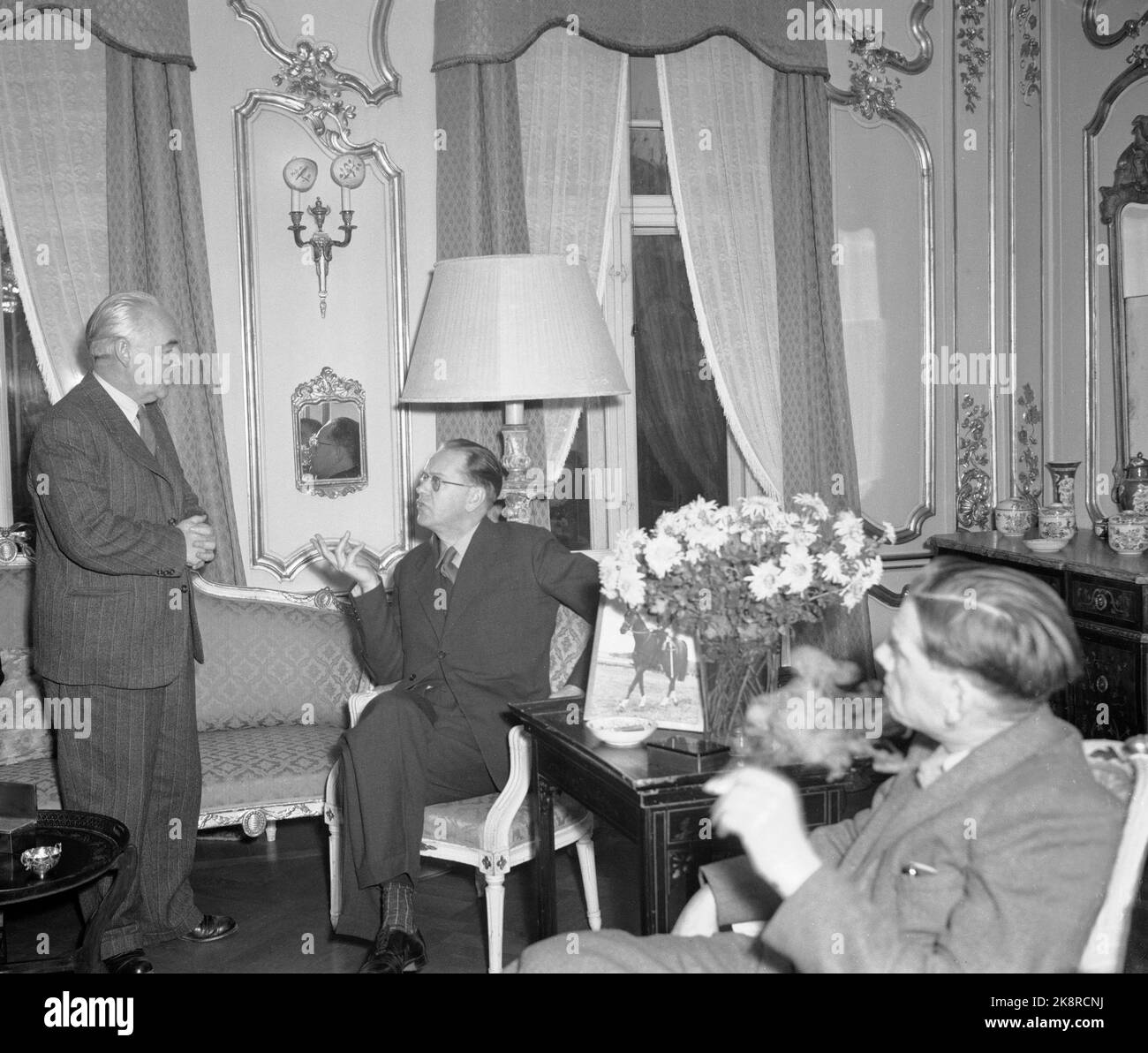 Oslo 19461116: Sweden's Prime Minister Tage Erlander (middle) in the ...