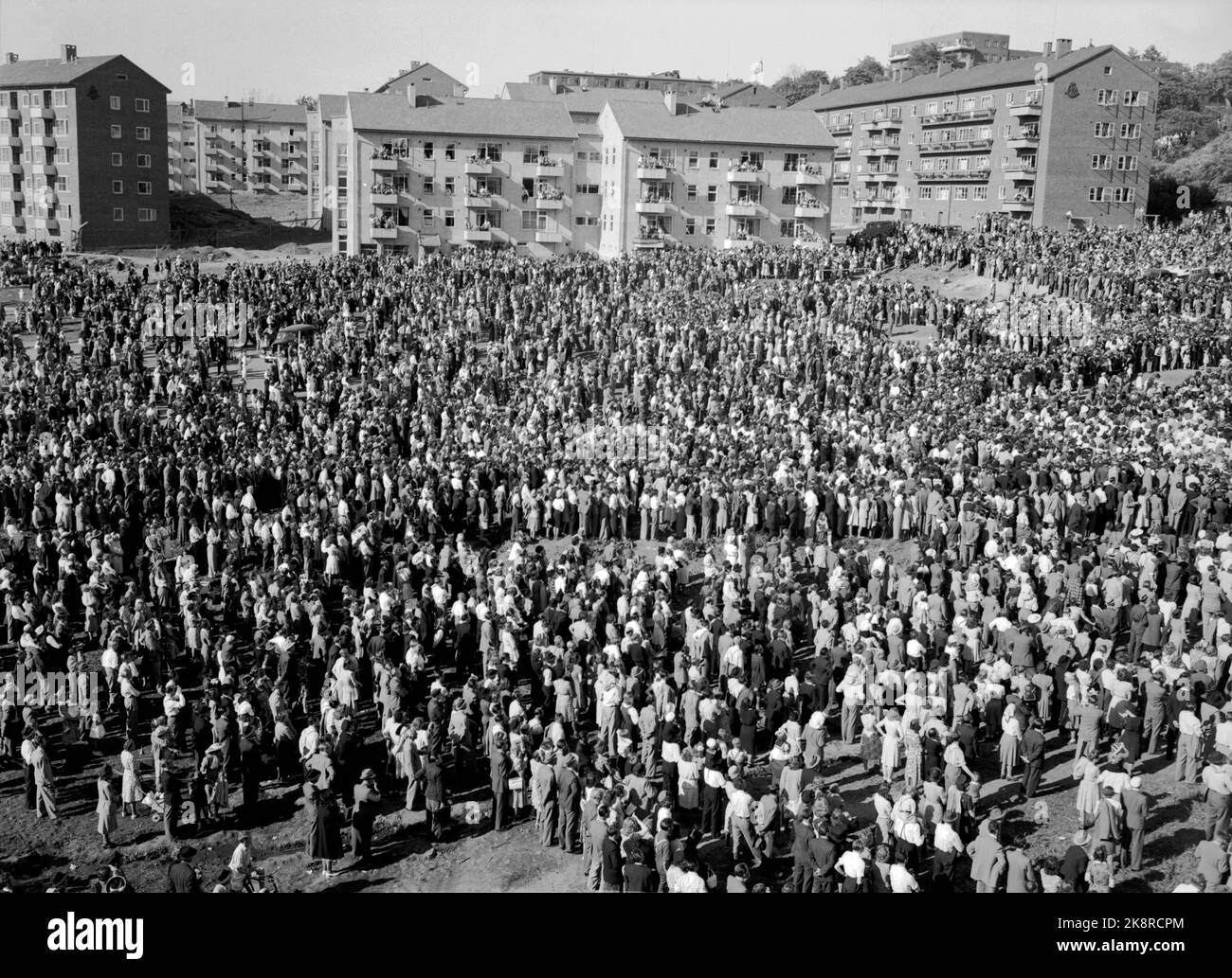 Oslo 19480517 Jumping in the OLA Narr outdoor area, part of May 17 ...
