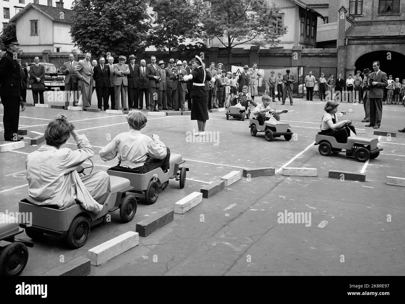 19530609 Hi res Stock Photography And Images Alamy 19530609-hi-res-stock-photography-and-images-alamy