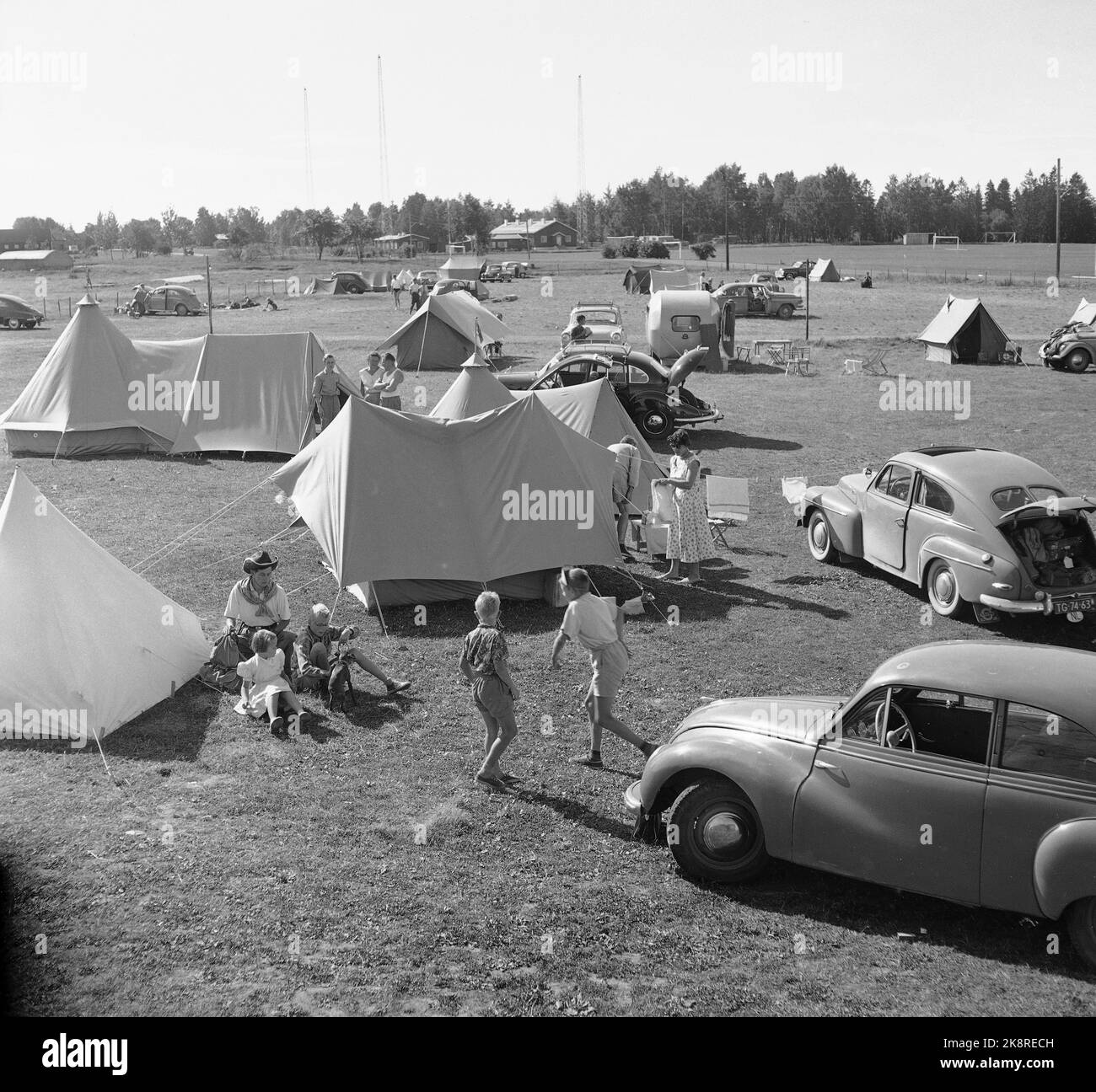 Norway 19560825 "Sooping brother on visit What is the truth about the ...