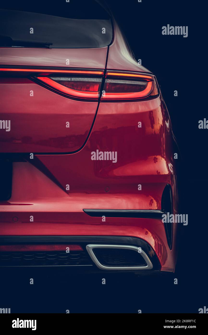 Carwallpapers hi-res stock photography and images - Alamy