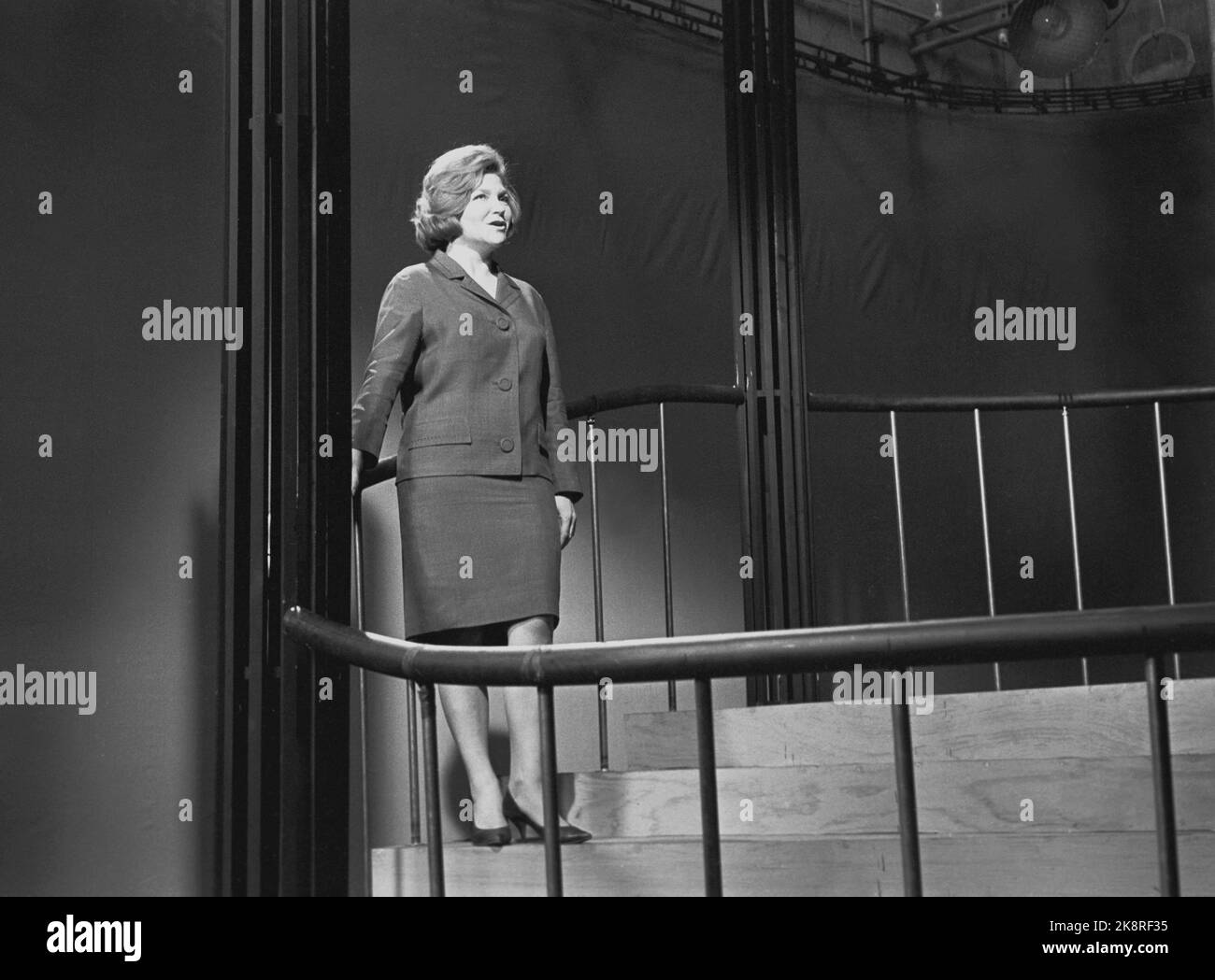 The norwegian final in store studio hi-res stock photography and images ...